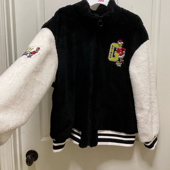 Dr. Seuss | Jackets & Coats | The Grinch X Justice Fleece Jacket | Poshmark